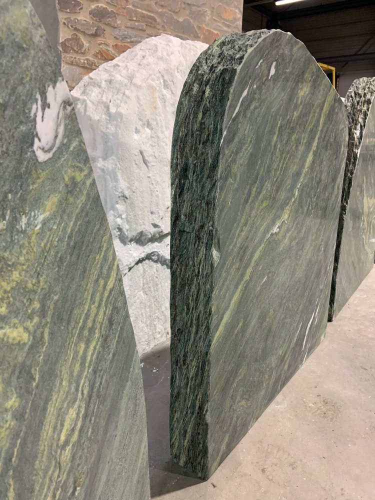 Gepolijste -gedenksteen - Norvold Memorials